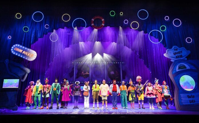 We go Squidward with Gareth Gates to Chat About The SpongeBob Musical