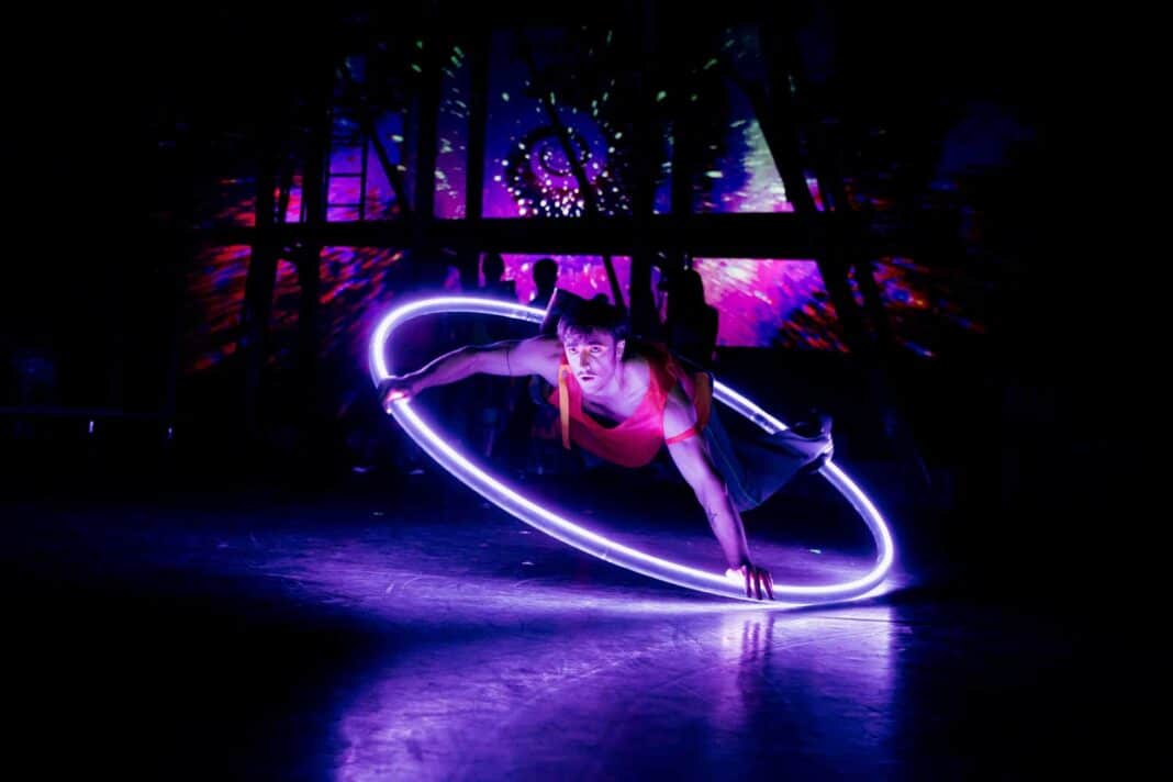 Cirque Éloize Lights up Cardiff with ID Reloaded | South Wales Life