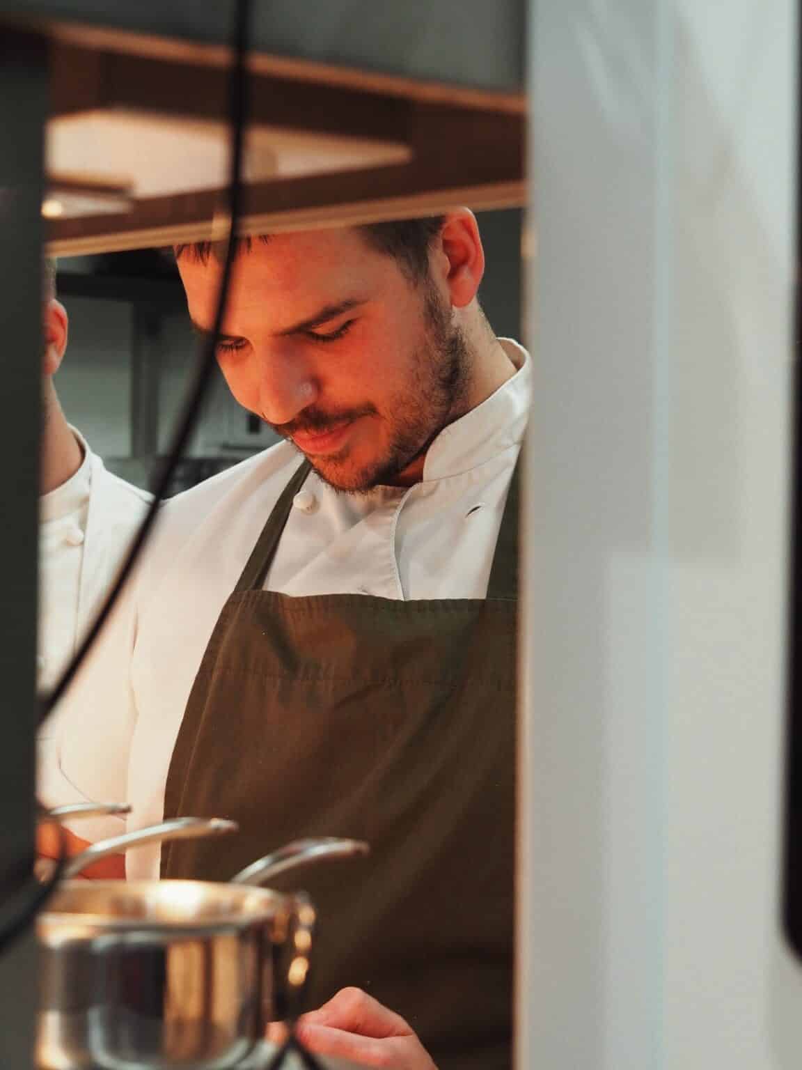 Award-Winning Chef Tom Simmons Opens Thomas, The Brasserie in Pontcanna ...